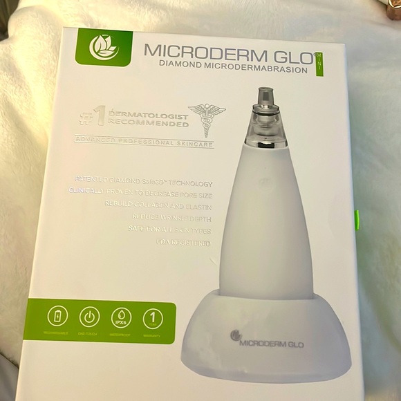 microderm glo | Skincare | Microdermabrasion Home System | Poshmark